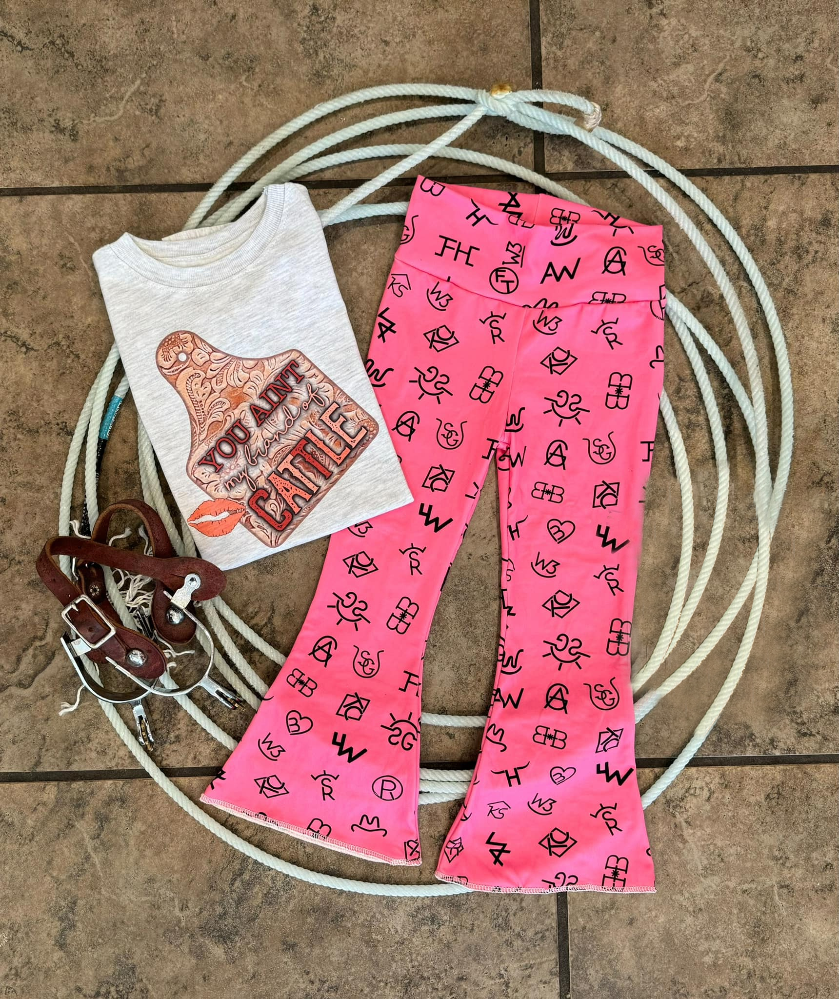 Printed letter set – siblingstylesclothing.com